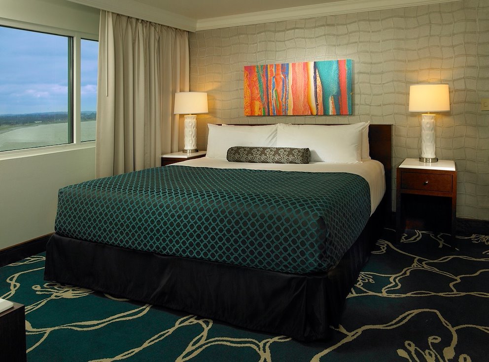 Photo Gallery | Bally's Evansville Casino & Hotel