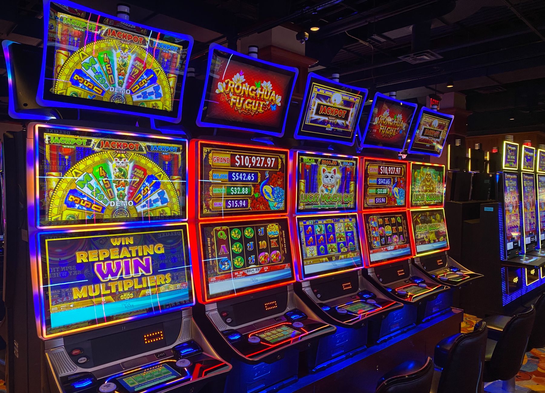 Thousands of Slot Machines in RI | Bally's Twin River Lincoln Casino Resort