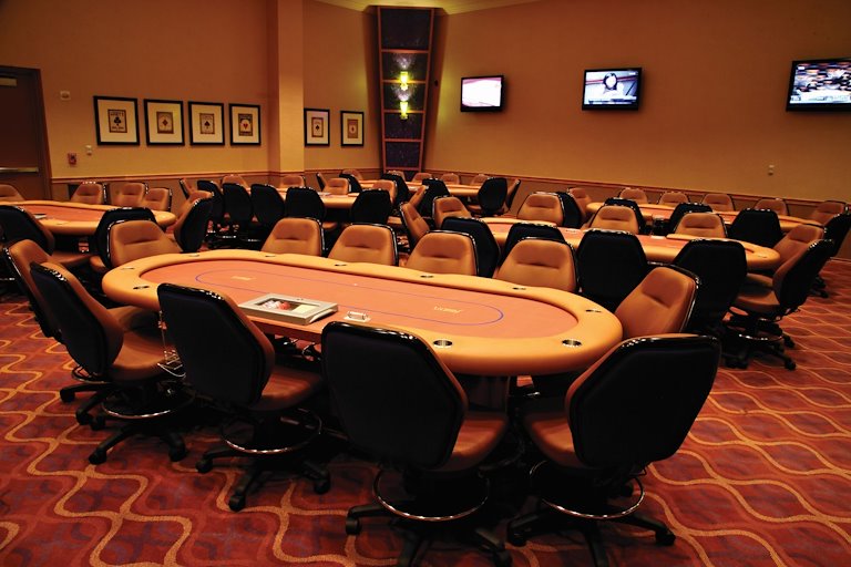 Quad Cities Casino & Hotel Photos | Bally's Quad Cities Photo Gallery