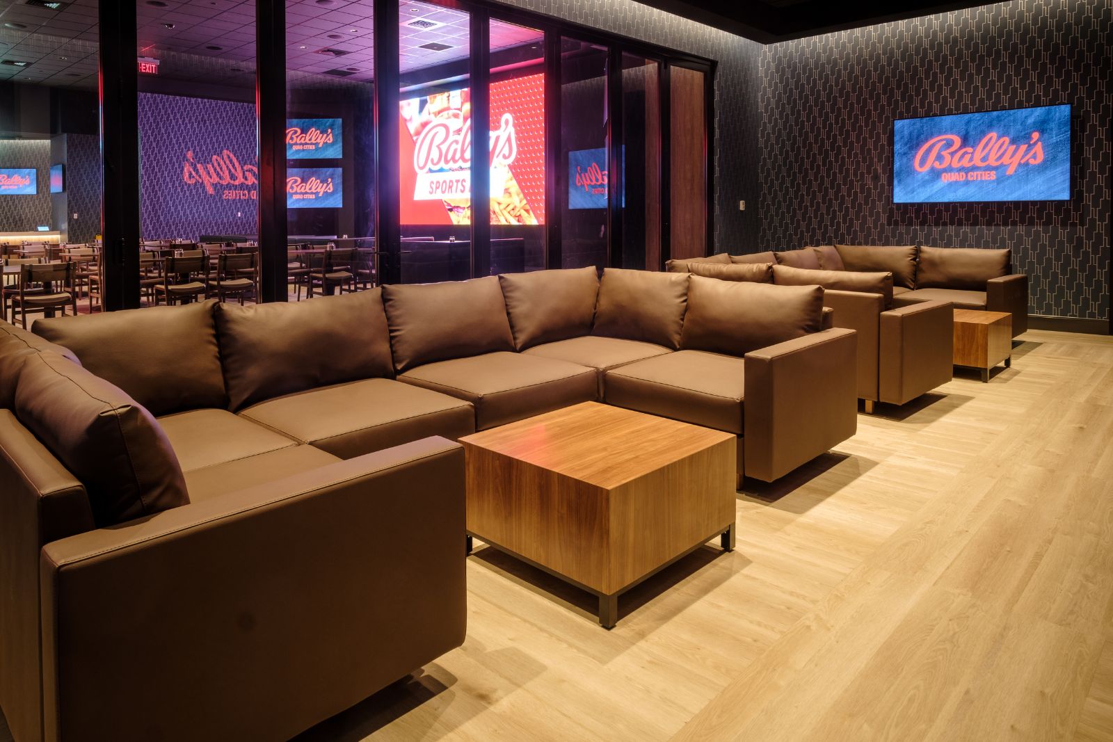 Quad Cities Sports Bar | Bally's Quad Cities Casino & Hotel